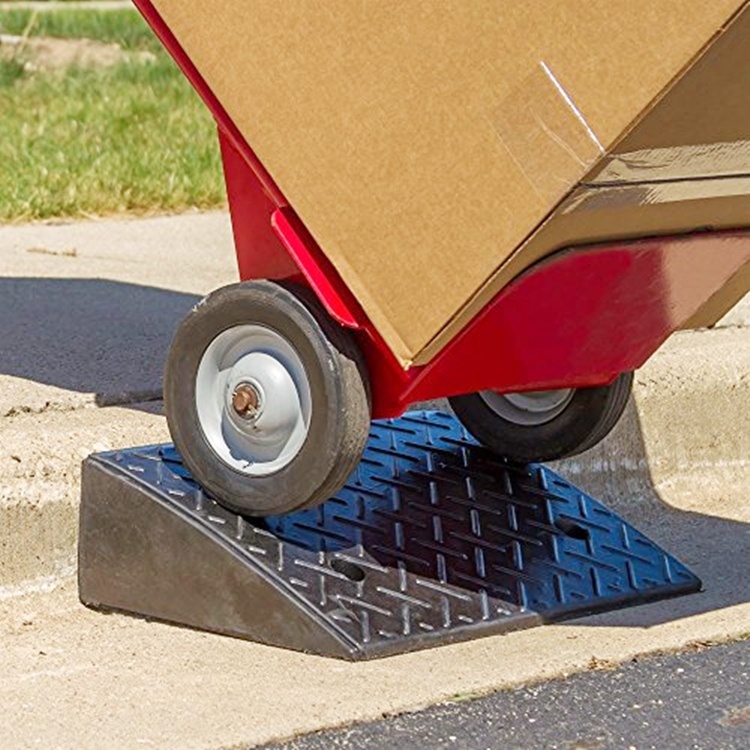 Rubber Kerb Ramp