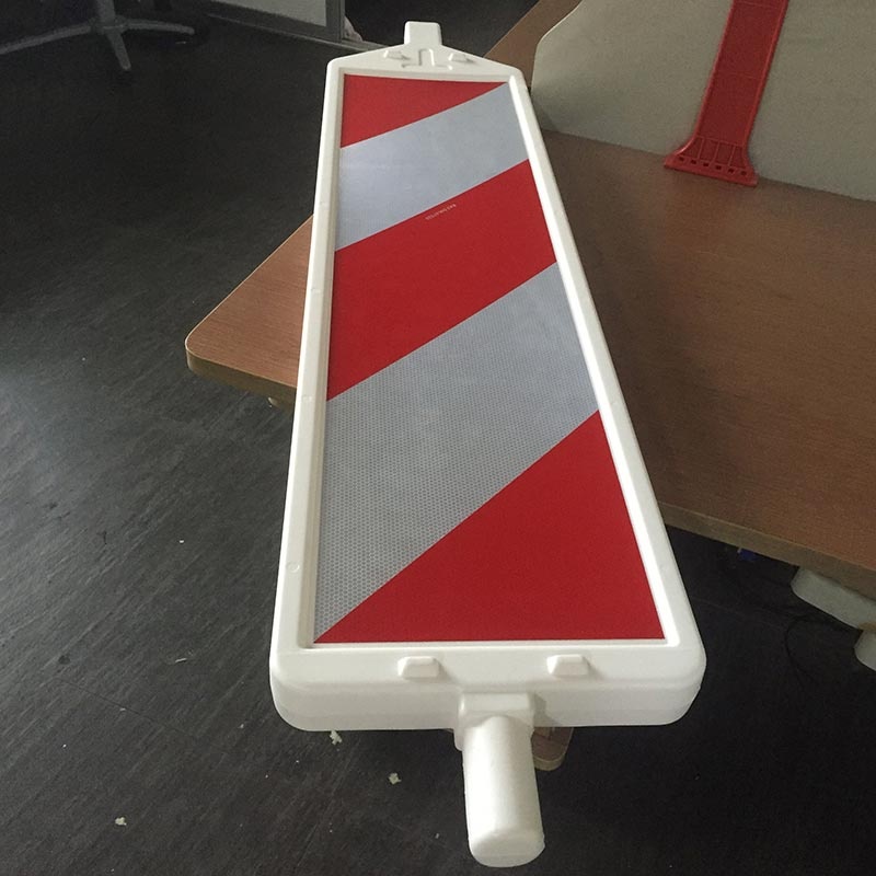 Traffic Vertical Panel