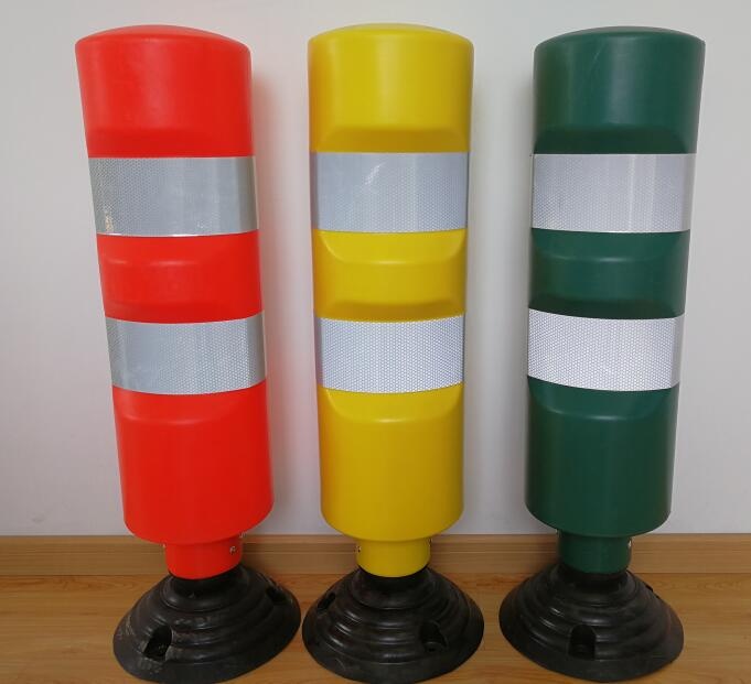 SpringBack Delineator Post
